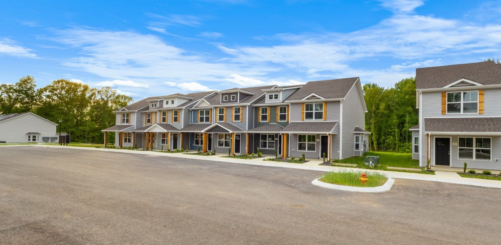 136 Quarry Point Dr, Clarksville Property Listing: MLS® #2993632