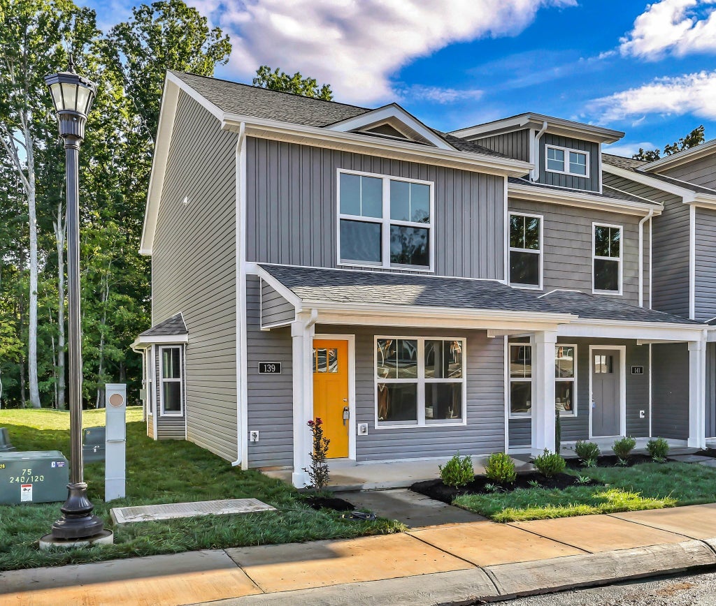 139 Quarry Point Dr, Clarksville Property Listing: MLS® #3017669