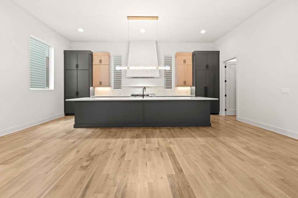 2048 Castleman Dr, Nashville Property Listing: MLS® #3031930