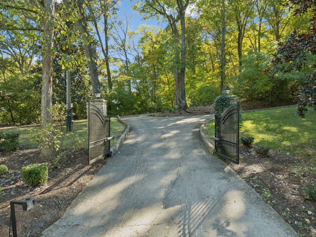 515 Hillwood Blvd, Nashville Property Listing: MLS® #3051910