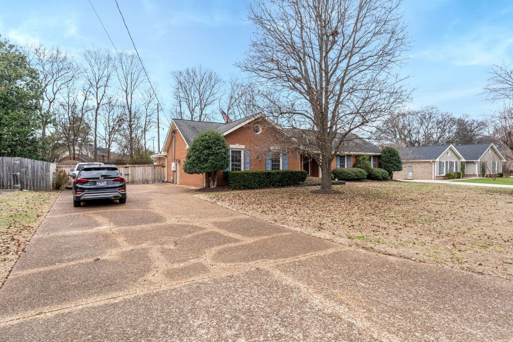 7351 Rolling River Pkwy, Nashville Property Listing: MLS® #3068491