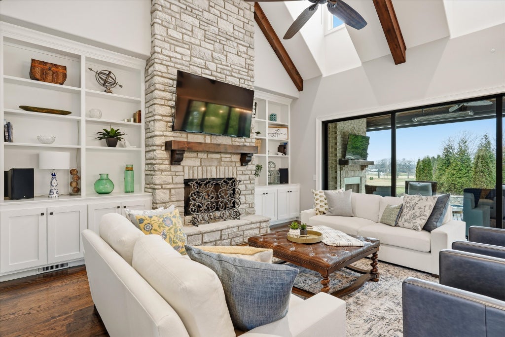 777 Plantation Way, Gallatin Property Listing: MLS® #3097667