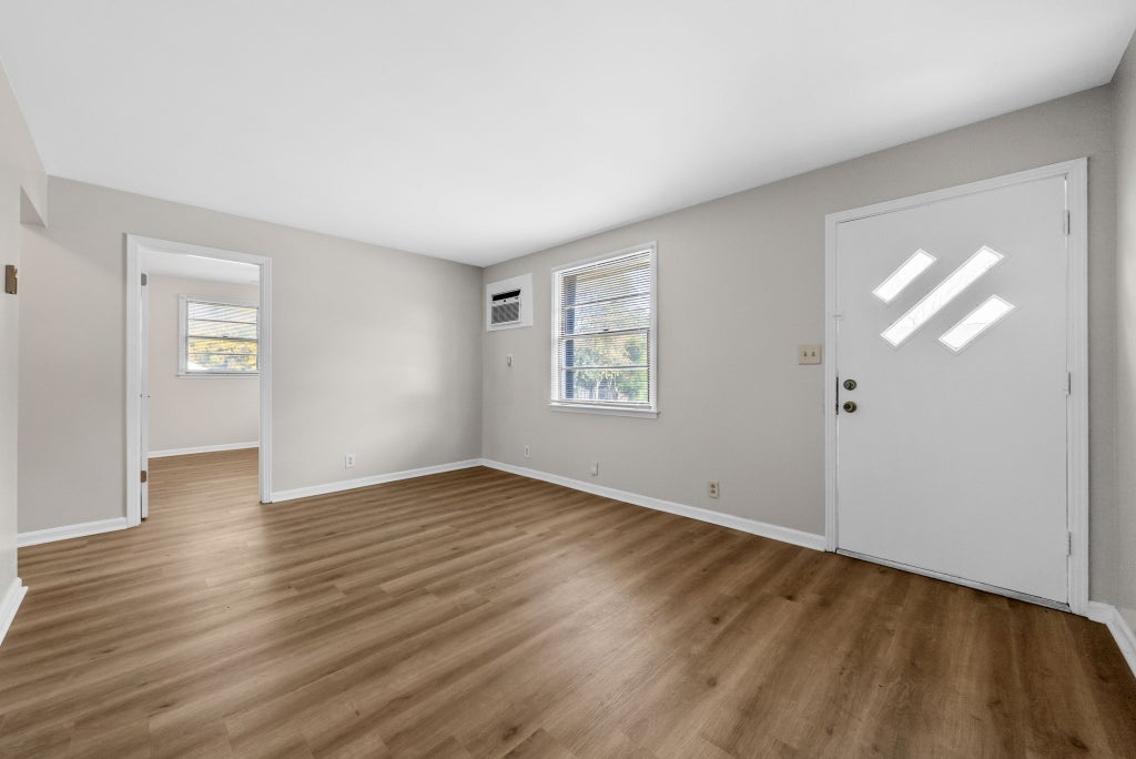 432 Circle Dr C Clarksville 37043 - MLS 3071562