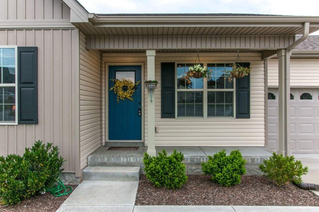 115 Grassmire Dr, Clarksville Property Listing: MLS® #3079906