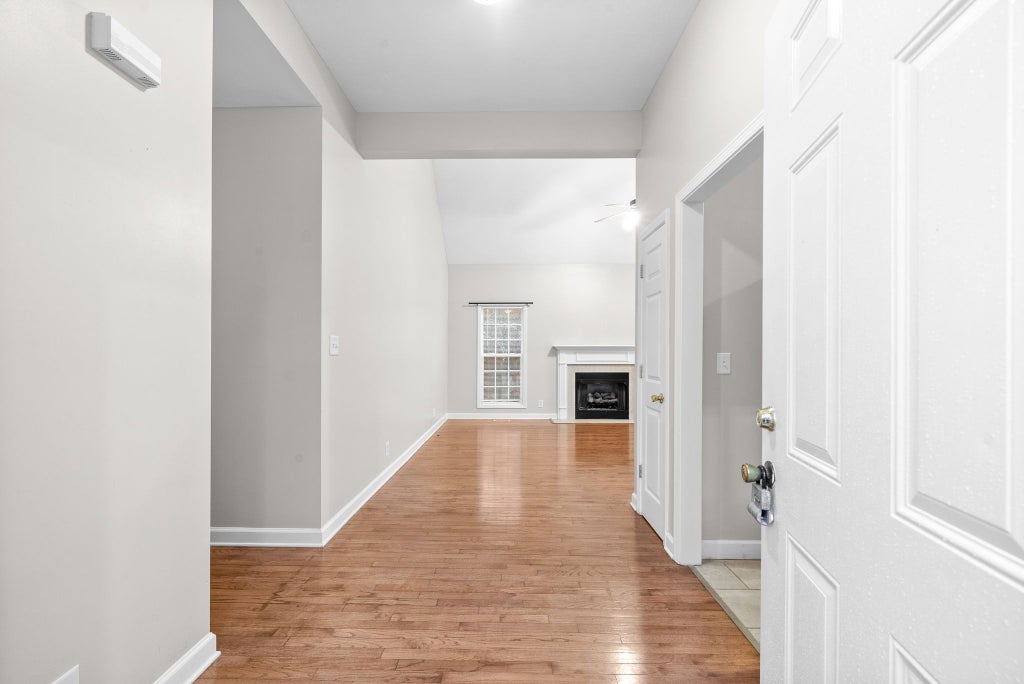 3345 Sunny Slope Dr, Clarksville Property Listing: MLS® #3084334