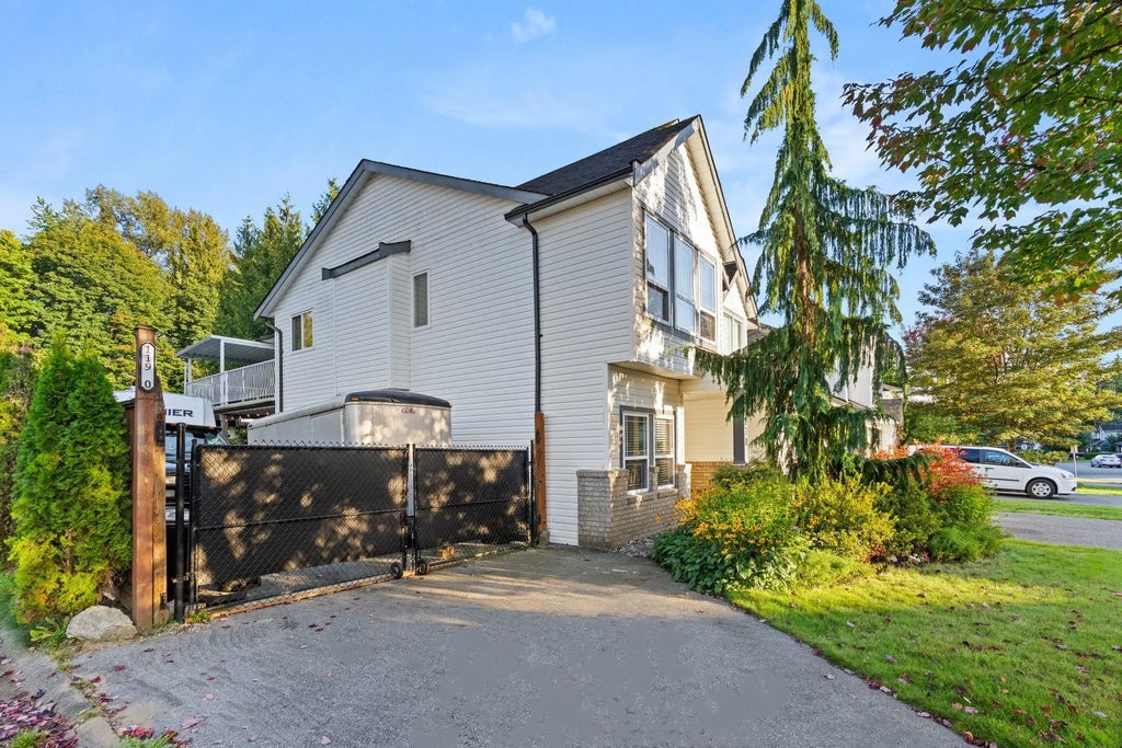 For Sale 11970 249a Street, Maple Ridge Property Listing - R3053200