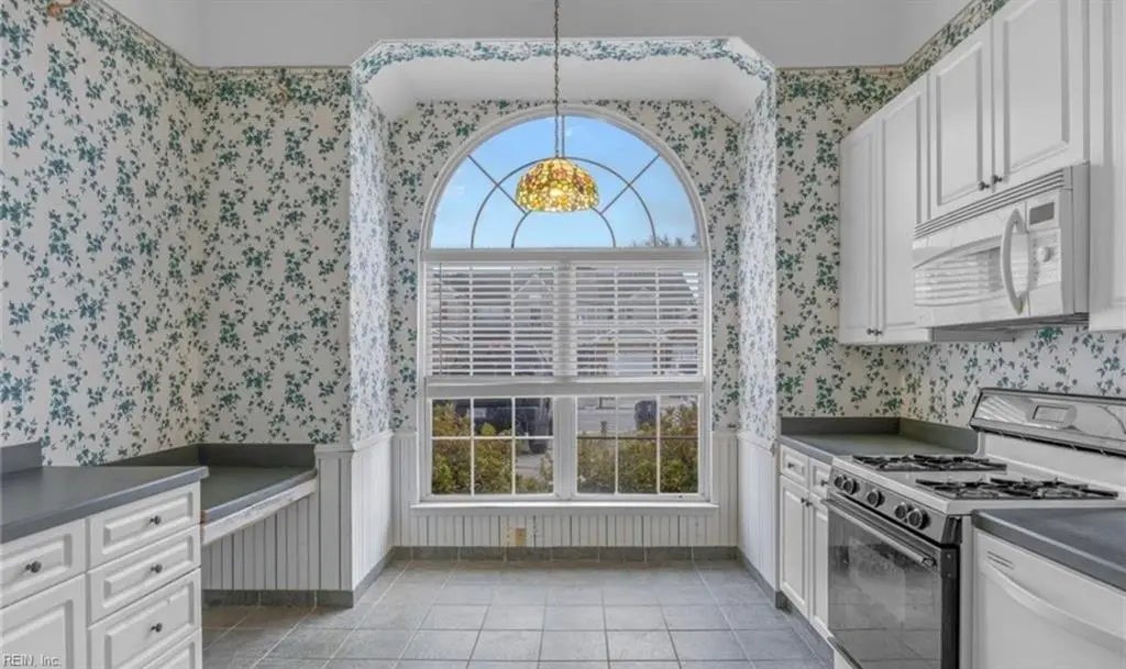 2510 Hartley St Virginia Beach 23456 Listing: MLS® #10615816 | Home for ...