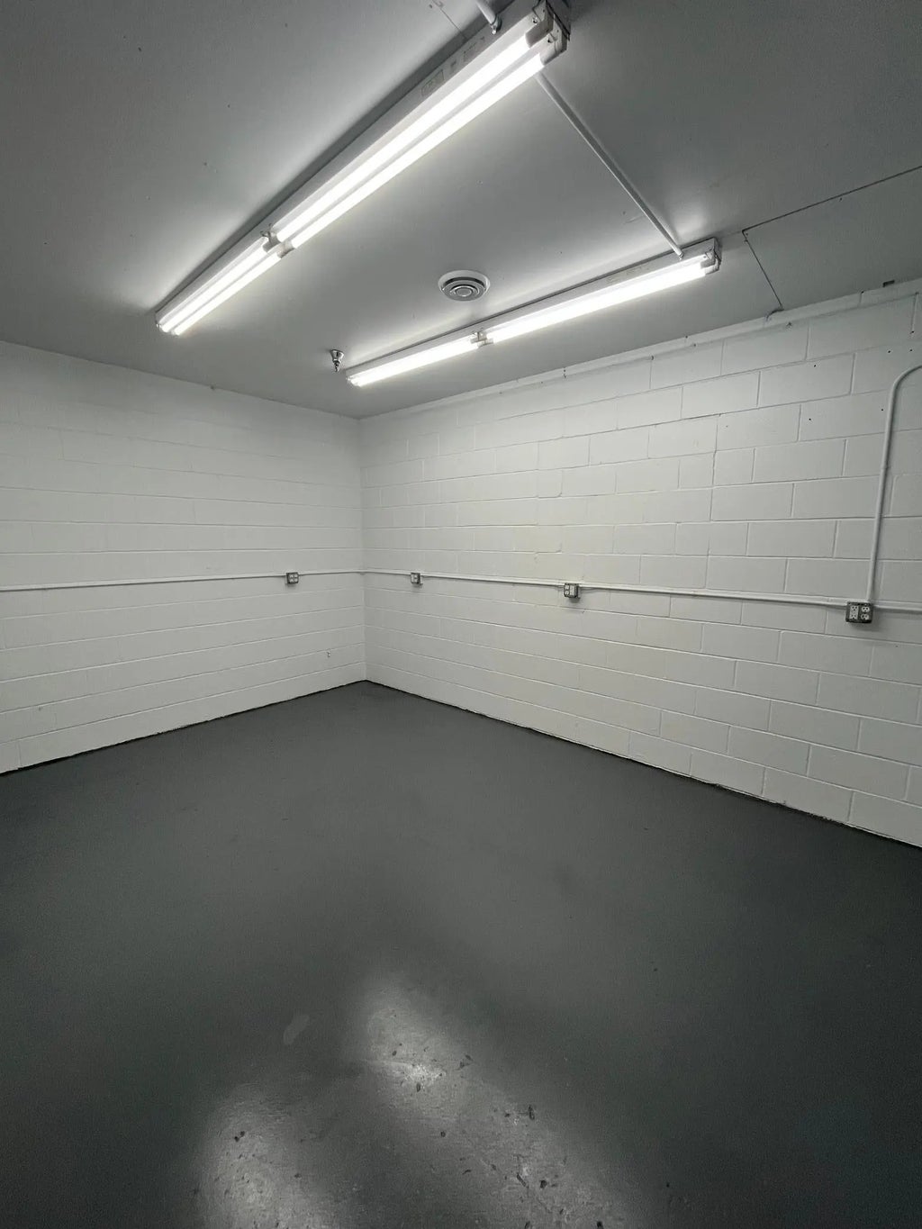 410 11th Avenue S, Hopkins, MN - MLS# 6817628 - CommercialZip.com