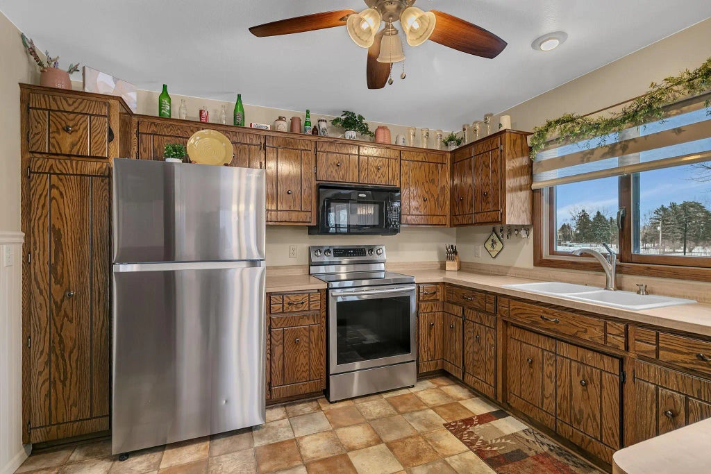 33744 Highland Terrace, Avon - MLS #6820497 - LakePlace.com