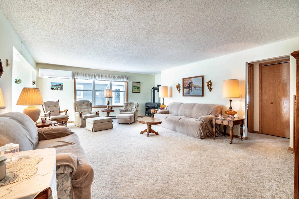 32854 Bluegill Drive, Underwood - MLS #7010227 - LakePlace.com