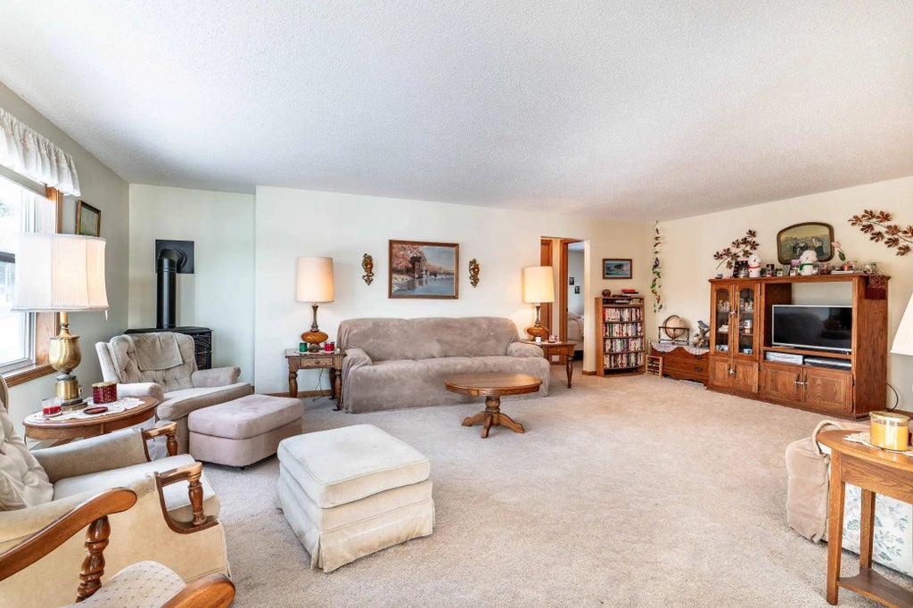 32854 Bluegill Drive, Underwood - MLS #7010227 - LakePlace.com