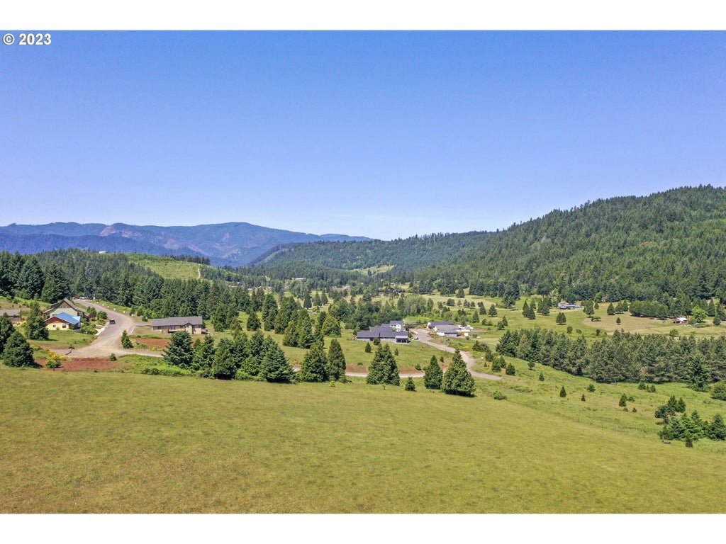 Bugle Loop, Oakridge OR | Oakridge Lots/Land Homes For Sale