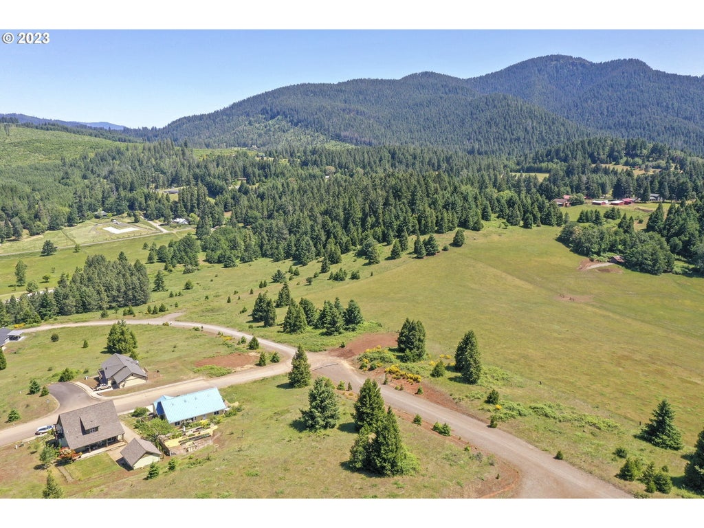 Bugle Loop, Oakridge OR | Oakridge Lots/Land Homes For Sale