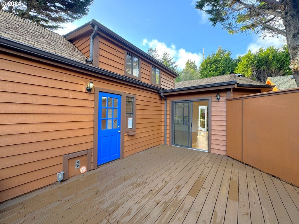 97748 N Bank Chetco River Rd 10, Brookings OR | Brookings Cabin Homes ...