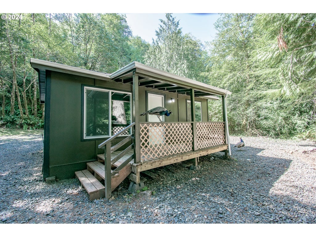 96455 Blocks Shady Ln, Lakeside OR | Lakeside Cabin Homes For Sale