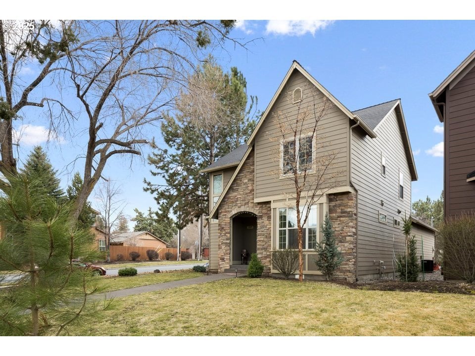 109 Sw Taft Ave, Bend Property Listing: MLS® #581458267