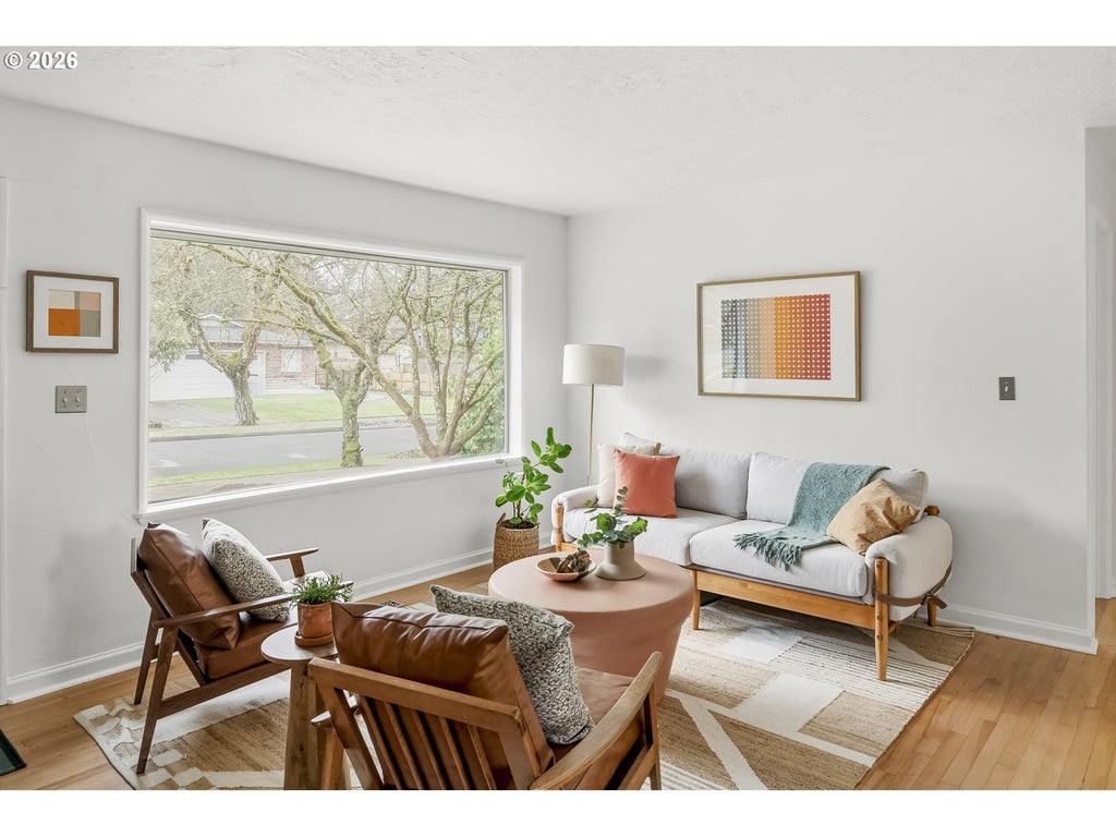 3715 Se Lexington St, Portland Property Listing: MLS® #783347210