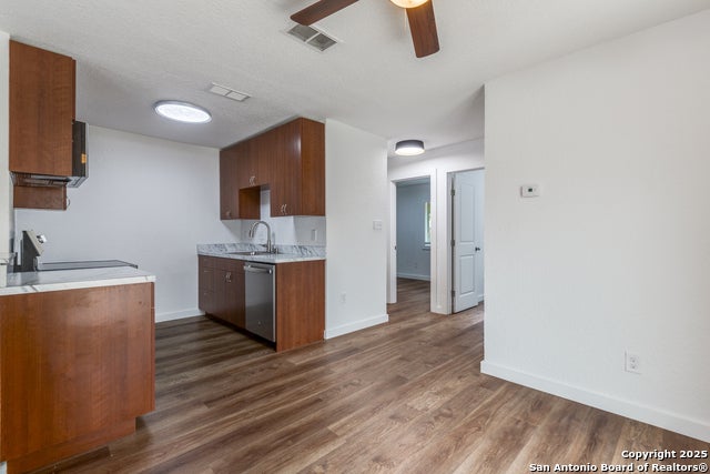 8838 Meadow Trace, San Antonio TX Real Estate Listing - MLS® # 1925582