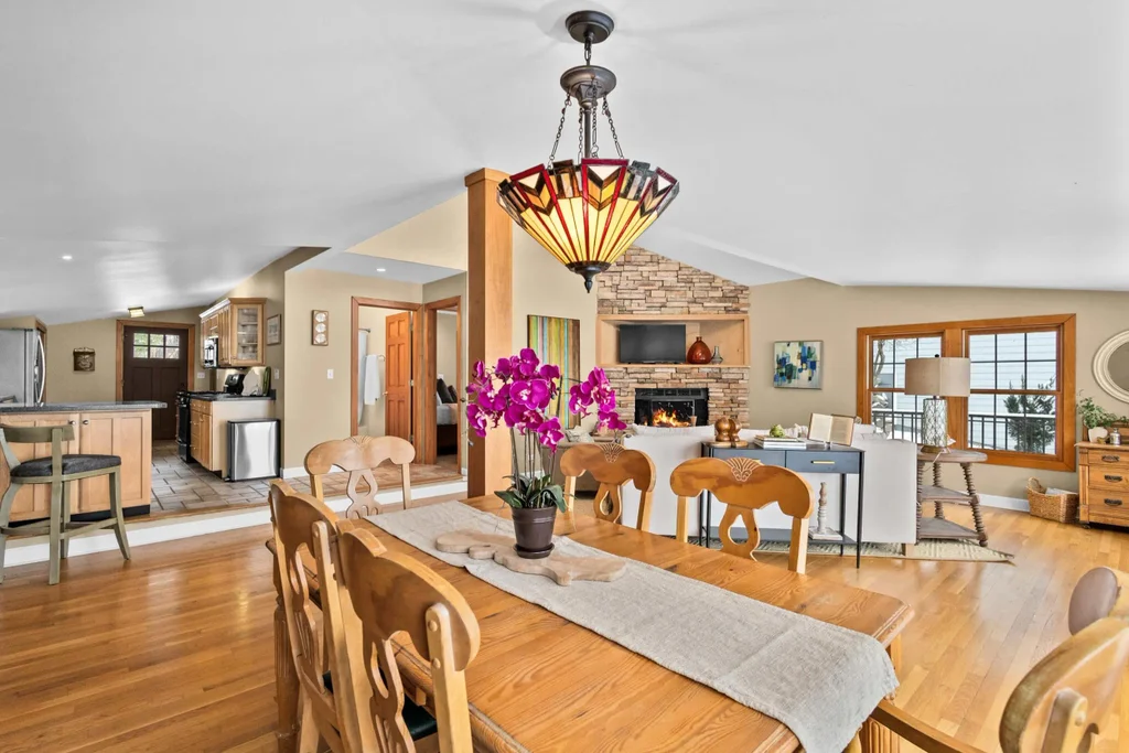 W964 Spring Grove Road, Green Lake - MLS #2013559 - LakePlace.com