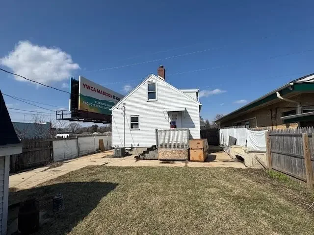 4273 W Beltline, Madison, WI - MLS# 2013988 - CommercialZip.com