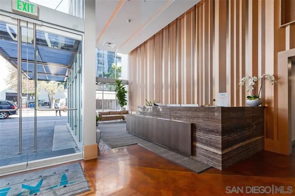1240 India St 519, San Diego Property Listing: MLS® #250046091
