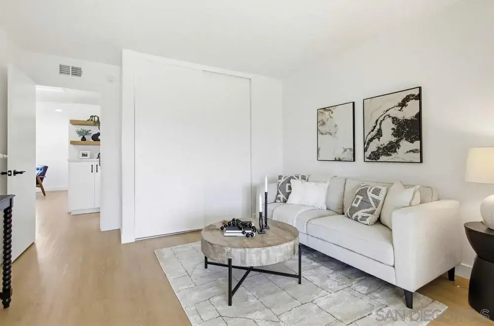 715 Sunflower St, Encinitas Property Listing: MLS® #2601218