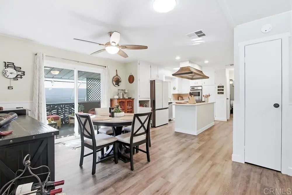 7008 San Bartolo St, Carlsbad Property Listing: MLS® #NDP2510956