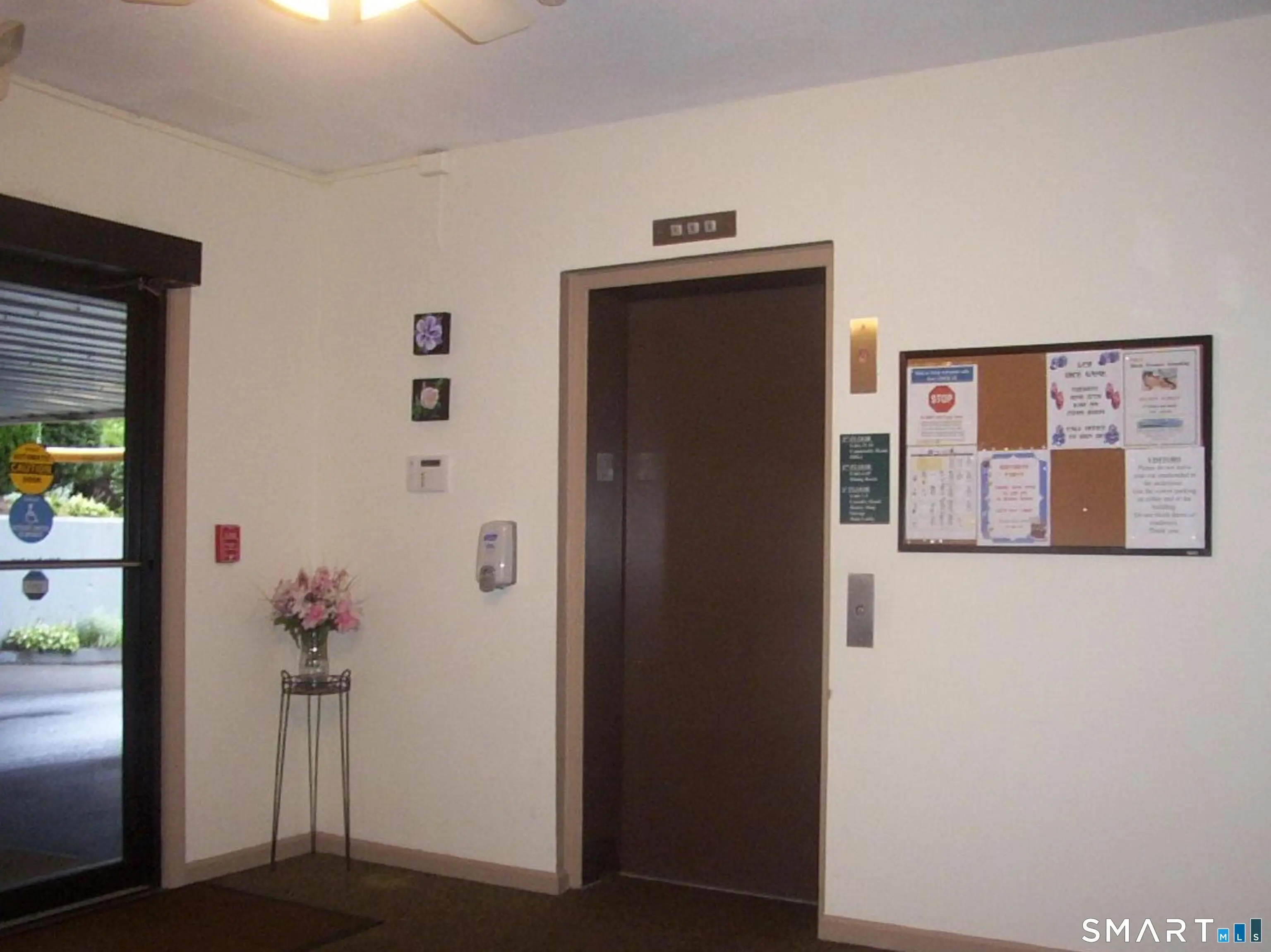 40 Firetown Road Apt 22, Simsbury Property Listing: MLS® #24149005