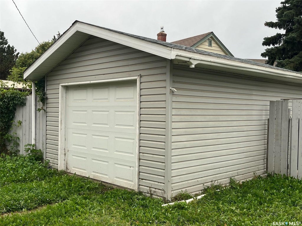 178 6th Street E, Prince Albert Property Listing: MLS® #SK022209