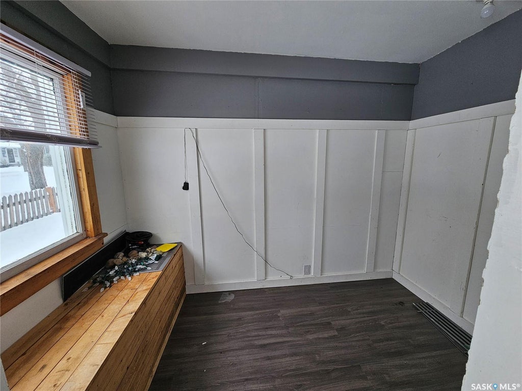 273 4th Avenue E, Unity Home For Sale $92,000