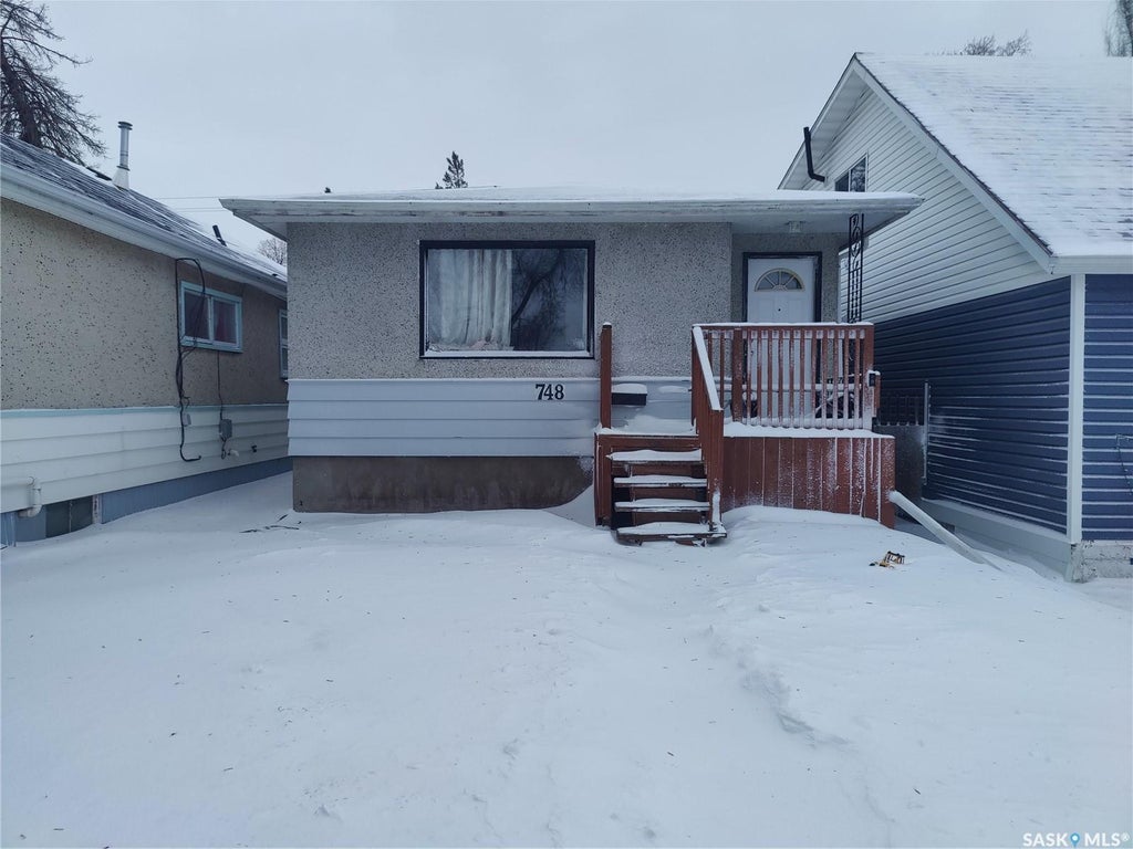 748 Rae Street, Regina Home For Sale $149,900