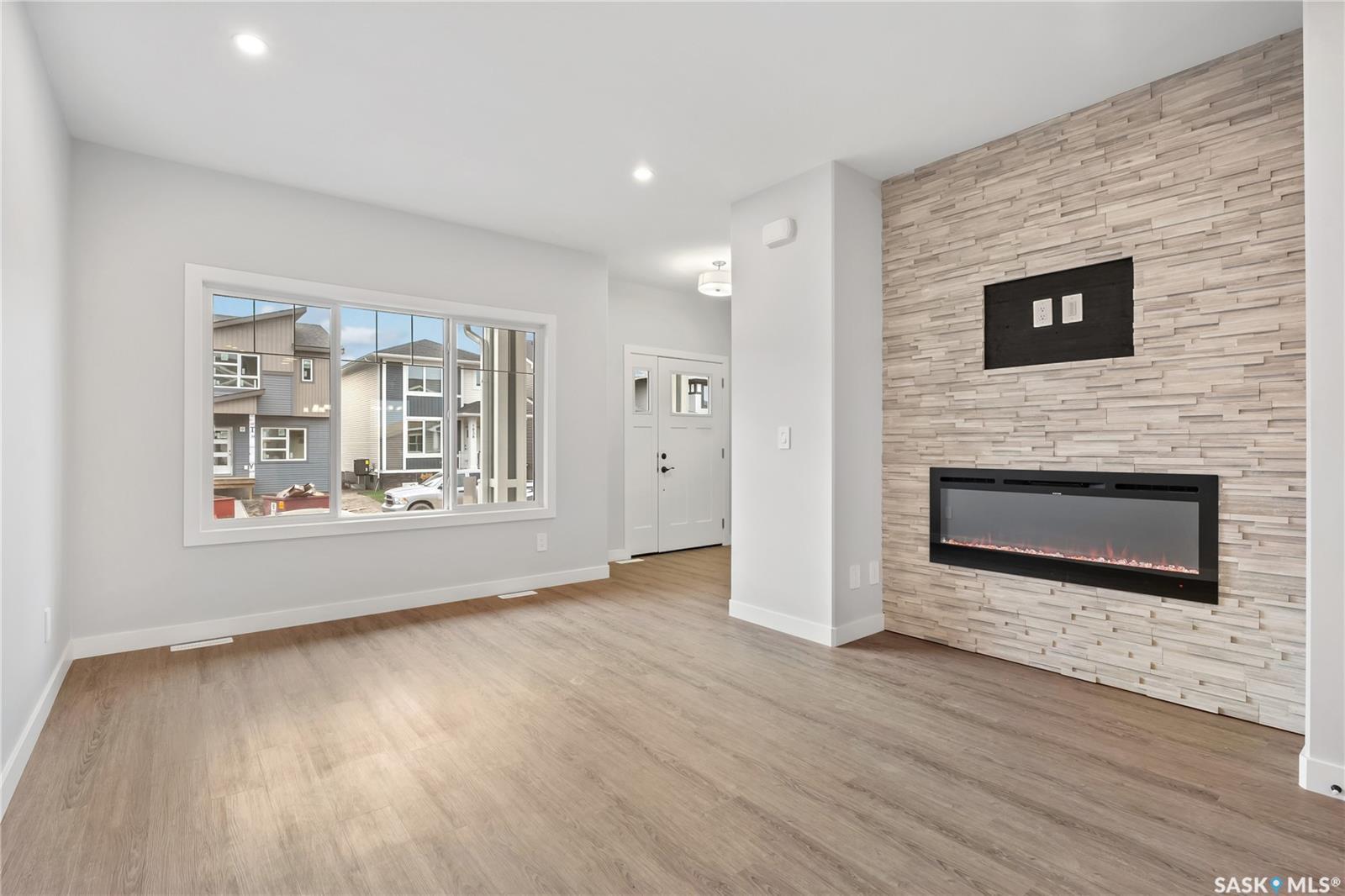 3160 Green Turtle Road, Regina Real Estate Listing: MLS® #SK026143