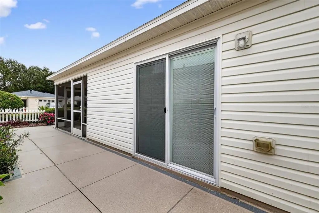 420 Canterbury Court, THE VILLAGES Property Listing: MLS® #G5104296