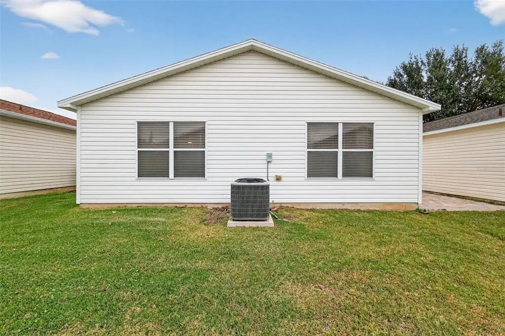 420 Canterbury Court, THE VILLAGES Property Listing: MLS® #G5104296