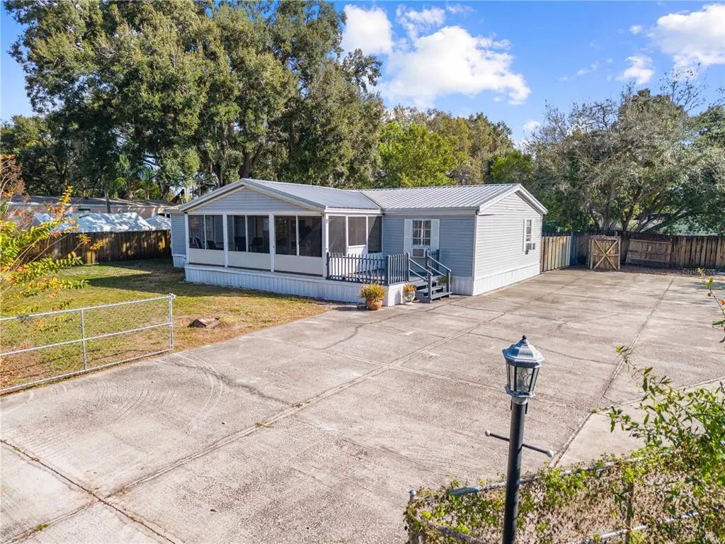 2639 Liberty Boulevard, KISSIMMEE Property Listing: MLS® #O6373100