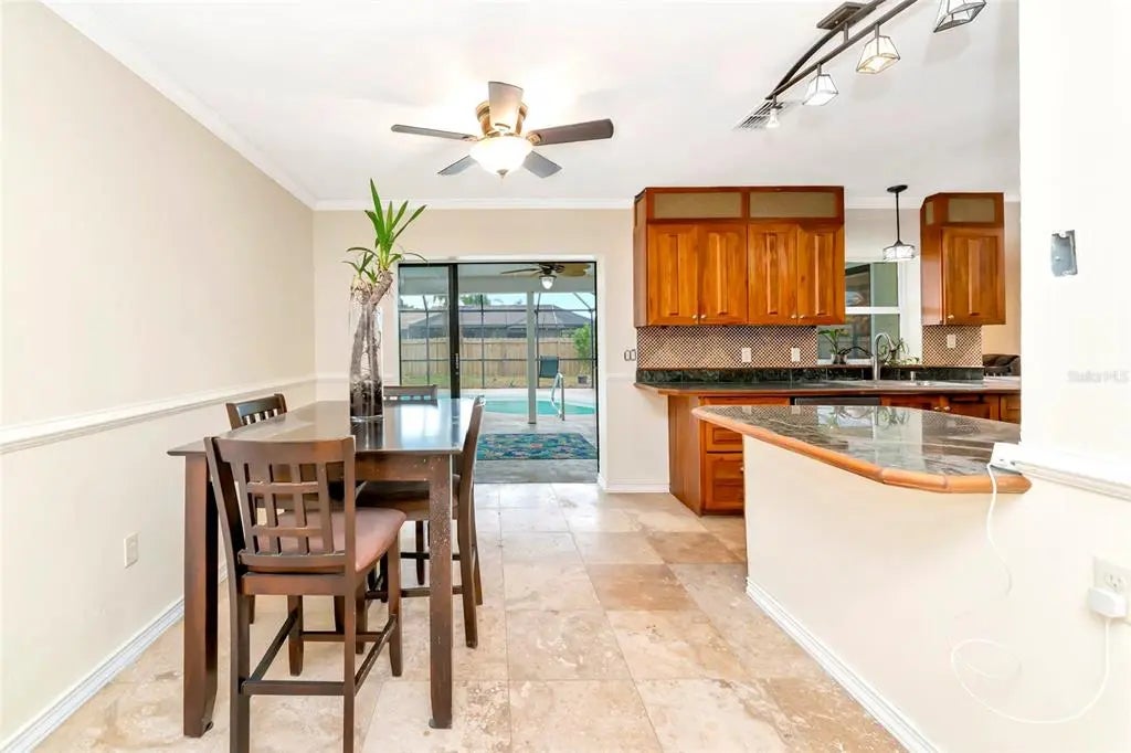 4656 Alexander Pope Lane, SARASOTA, FL | MLS® A4670577 - BuySarasota.com