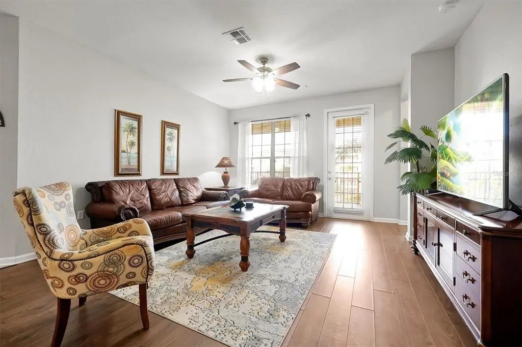 5036 Shoreway Loop 30105, ORLANDO VISTA CAY AT HARBOR SQUARE. MLS# O6364838