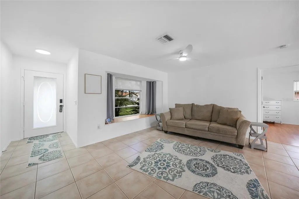 279 Mark Twain Lane, ROTONDA WEST, FL 33947-2146 | MLS® #D6142410 ...