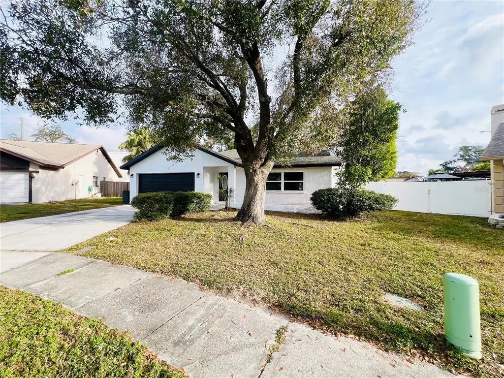 12195 71st Way, LARGO Property Listing: MLS® #TB8464304