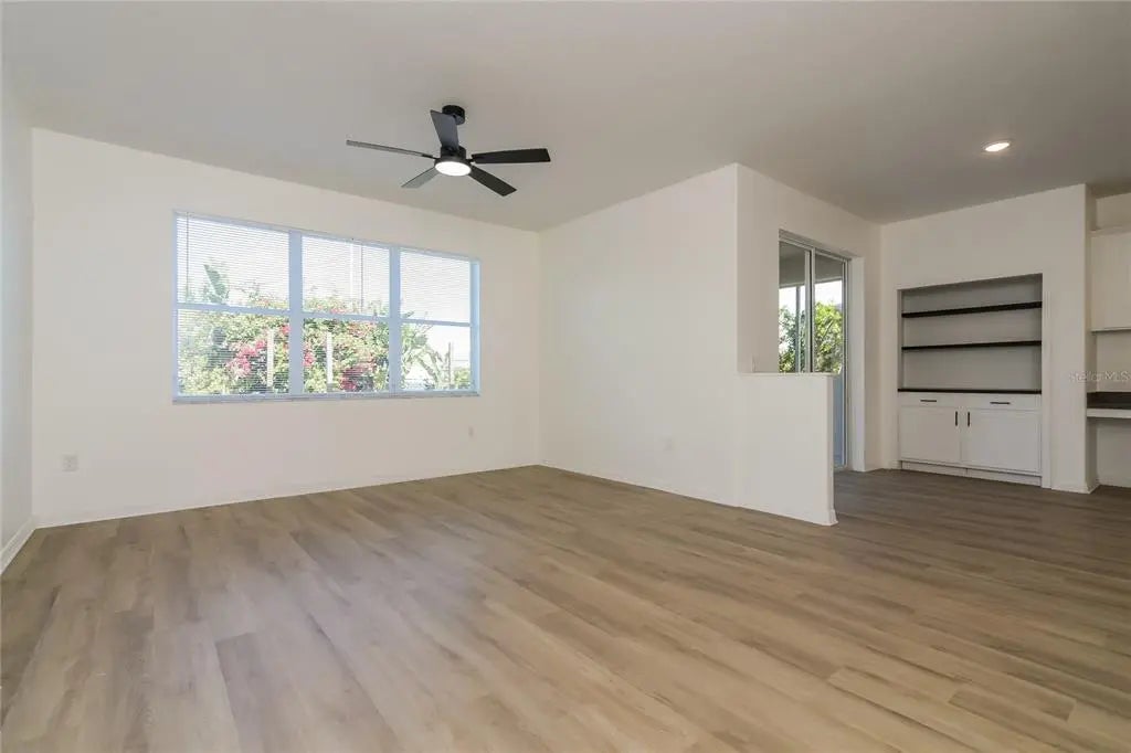 526 Fairhaven Dr, DAVENPORT DRAYTON-PRESTON WOODS AT PROVIDENCE. MLS# TB8449108