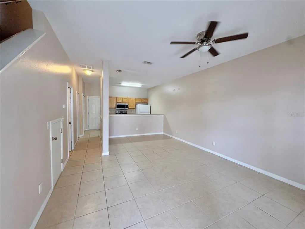 12007 Peach Grove Court, SEFFNER Property Listing: MLS® #TB8456669