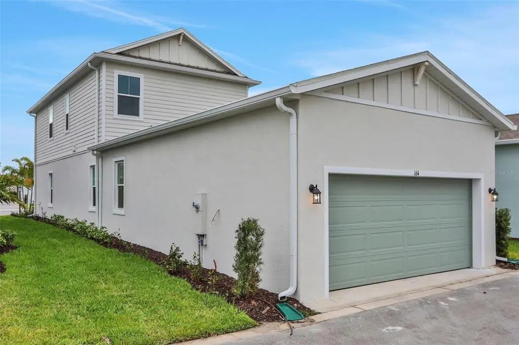 145 Thorne Lane, LAKEWOOD RANCH, FL | MLS® G5105794 - BuySarasota.com