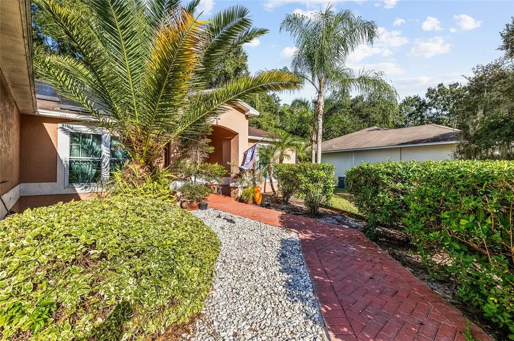 24437 Painter Drive, LAND O LAKES Property Listing: MLS® #TB8438623