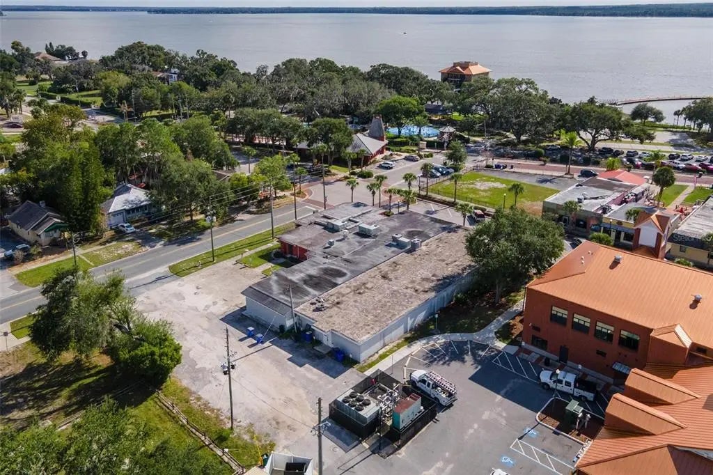 227 E Main Street, TAVARES Property Listing: MLS® #G5105038