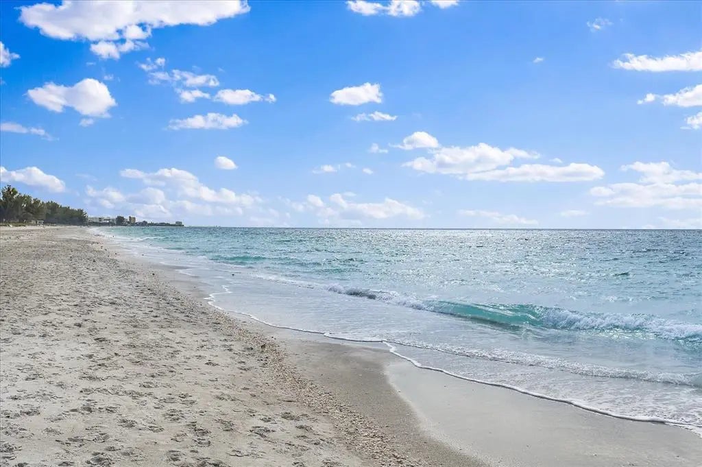 5621 Gulf Of Mexico Drive 103, LONGBOAT KEY, FL 34228-1916 | MLS® # ...