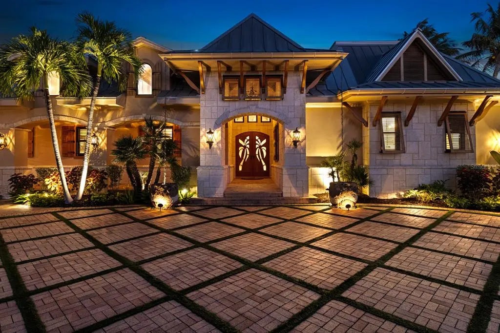 1000 E Railroad Avenue, BOCA GRANDE, FL 33921 | MLS® #D6145234 | Mike ...