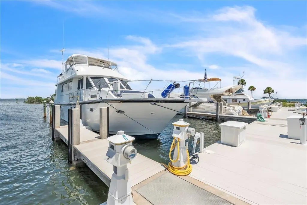 2600 Harbourside Drive R9, LONGBOAT KEY, FL 34228-4115 | MLS® #A4661661 ...