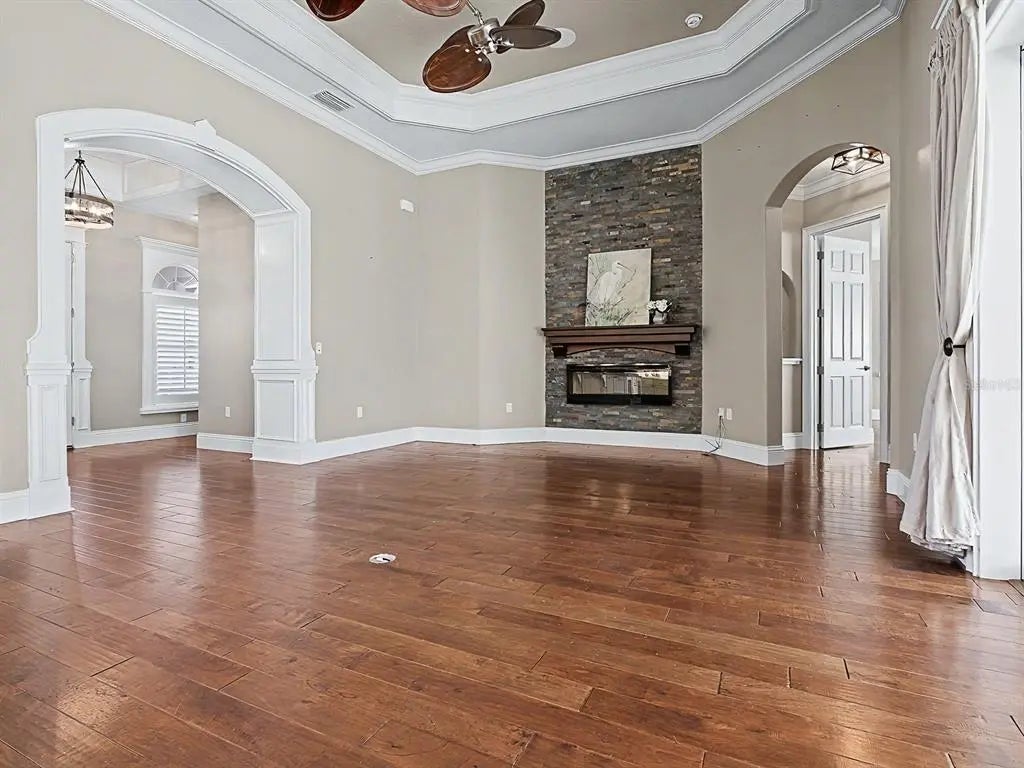 5517 Meadow Hill Loop, LADY LAKE Property Listing: MLS® #G5106005