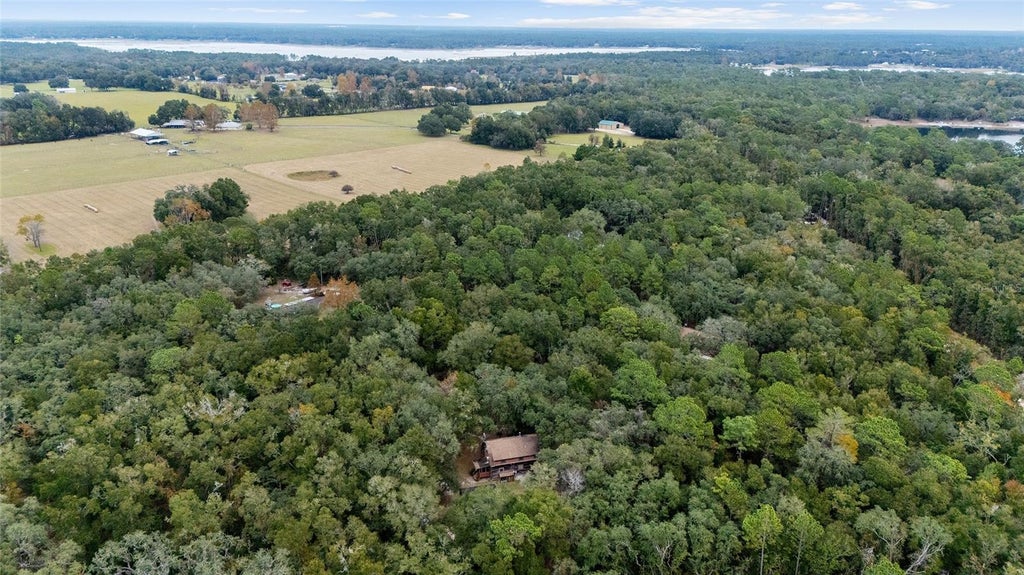 8314 Melrose Road, MELROSE FL | MELROSE Log Cabin Homes For Sale