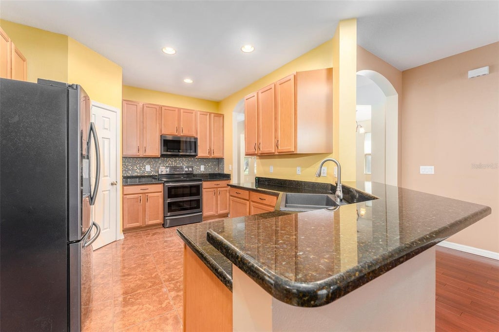 10741 Rockledge View Drive, RIVERVIEW Property Listing: MLS® #T3552699